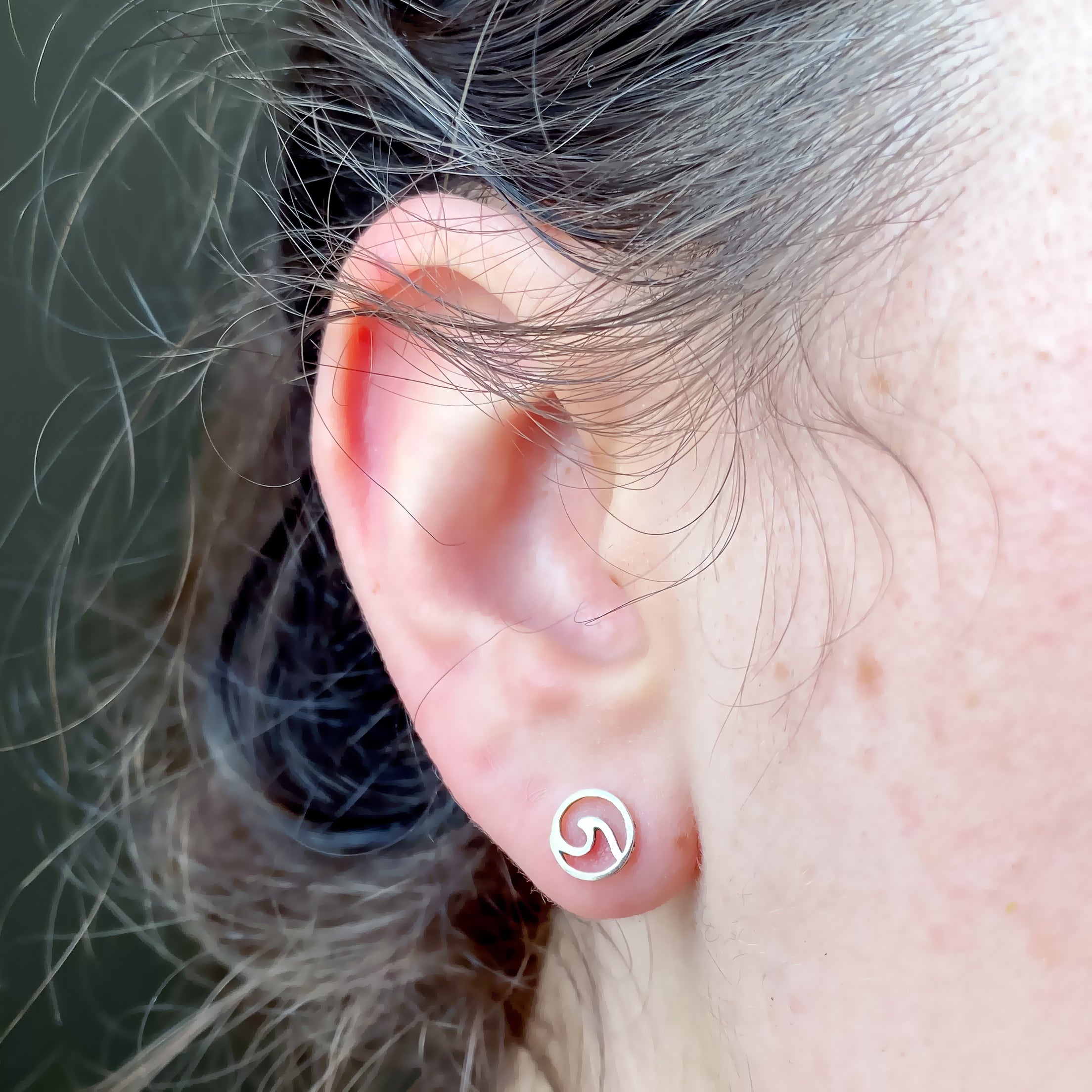 Single Wave Studs | Tradewinds VT LLC